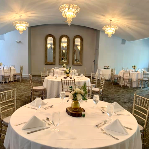 Serving American Cuisine in Leesburg Virginia - Lightfoot Restaurant